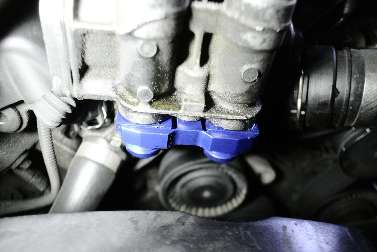 BMW 3-Series E36/E46/E90 -10AN Oil Cooler Adapter – Burton-Racing