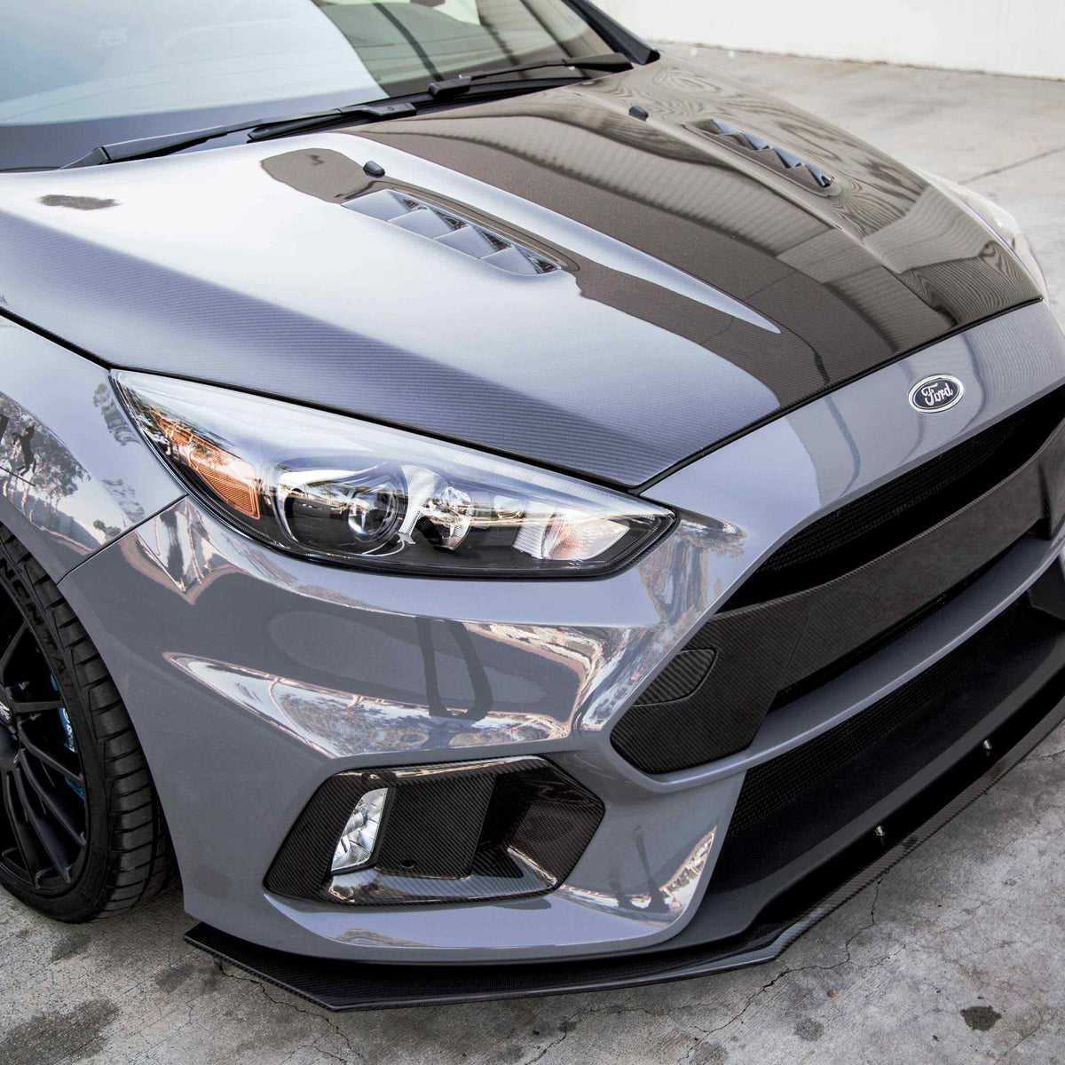 Ford Focus C519 15-18 Carbon Fiber Hood (RS-Style) – Burton-Racing